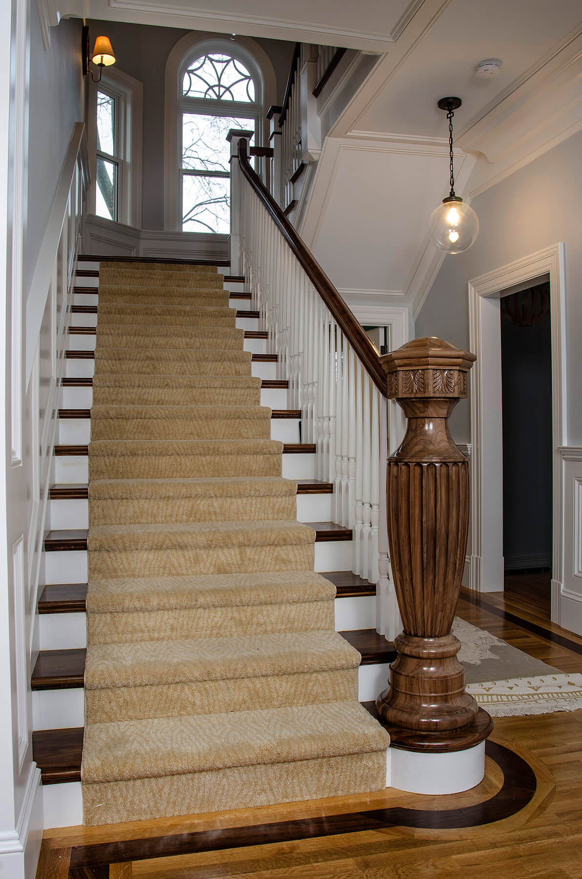 Photo Gallery // Stairs – Horner Millwork